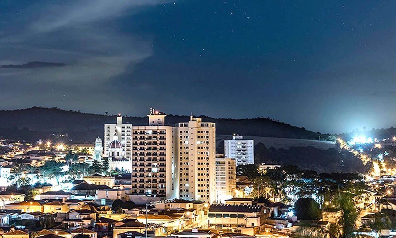 'Capitão América: Admirável Mundo Novo' estreia no cinema de Espírito ...